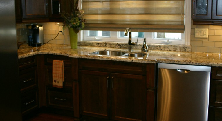 Colonial Treasure Granite with Ogee Edge & Custom Window Sill ...