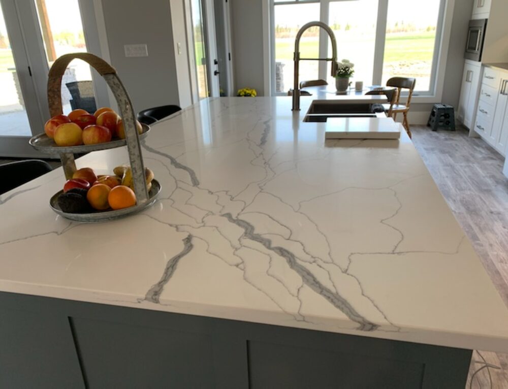 Colonial Treasure Granite with Ogee Edge & Custom Window Sill ...