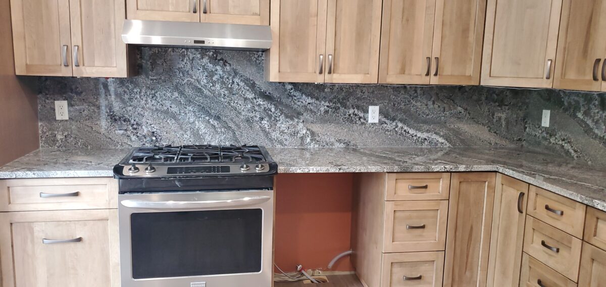 STUNNING! Silver Antique Polish Finish Granite with Matching Full ...